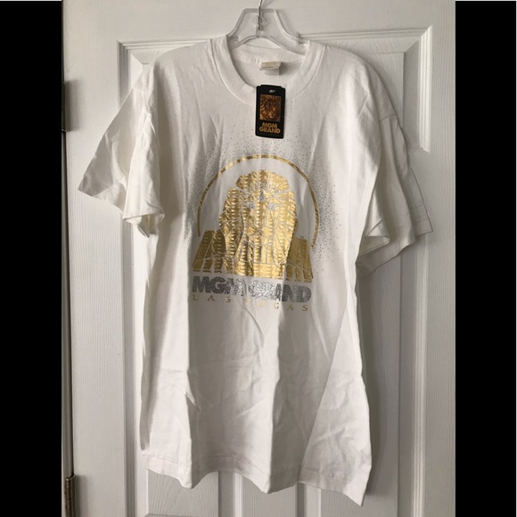 Mgm Grand Hotel | Shirts | Mgm Grand Las Vegas Vintage Tshirt 993 9s ...